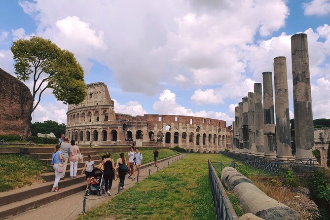 Colosseum, Palatine Hill and Roman Forum with Guided Tour - Practical Tips for Enjoying the Tour