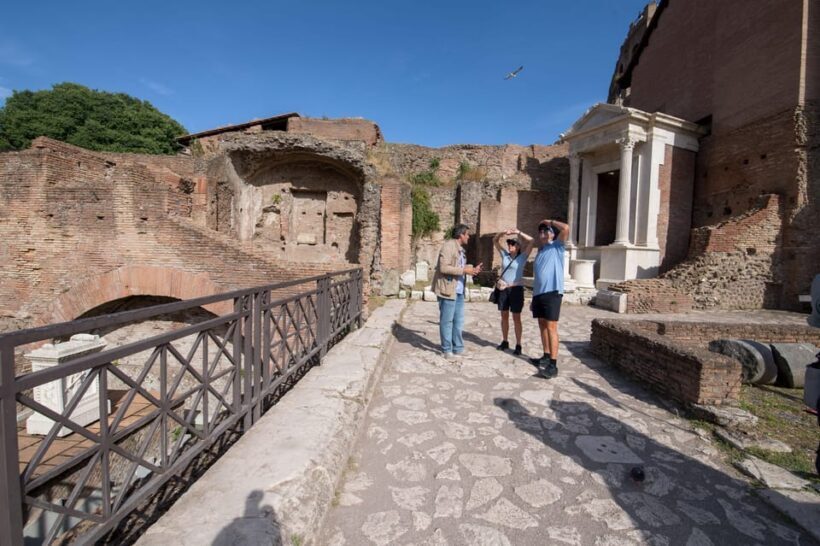 Colosseum Private Walking Tour with an Archaeologist - FAQ