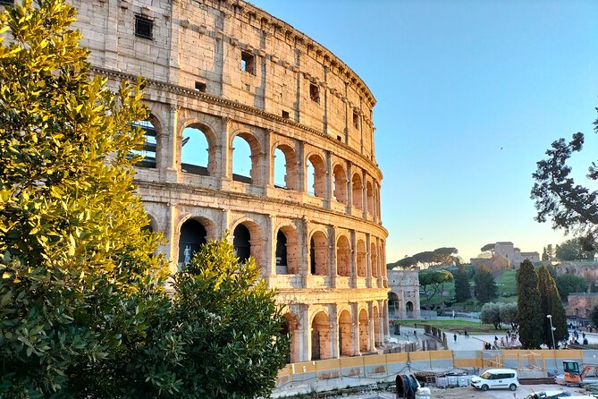 Colosseum, Roman Forum and Palatine Hill Guided Walking Tour - Inclusion and Meeting Details