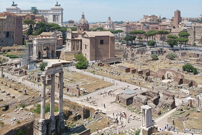 Colosseum, Roman Forum and Palatine Hill- Private Tour - Colosseum: a Glimpse Into Ancient Roman Glory