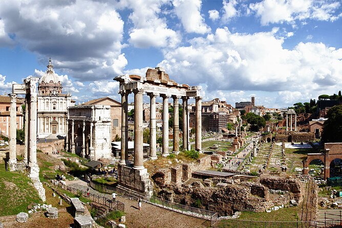 Colosseum, Roman Forum and Palatine Hills Tour - Authentic Feedback from Travelers