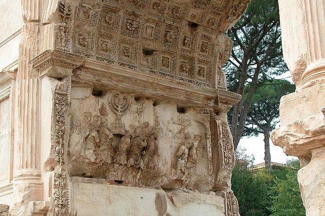 Colosseum Tickets With Roman Forum & Cesars Palace - Exploring the Colosseum and Beyond