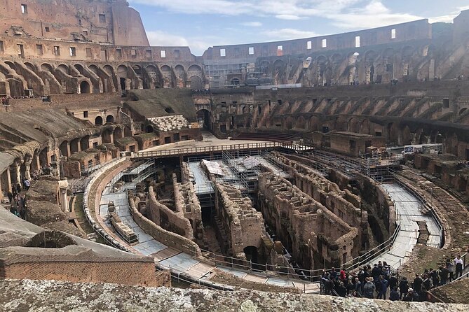 Colosseum Tour With Palatine Hill and Roman Forum - Highlights of the Colosseum