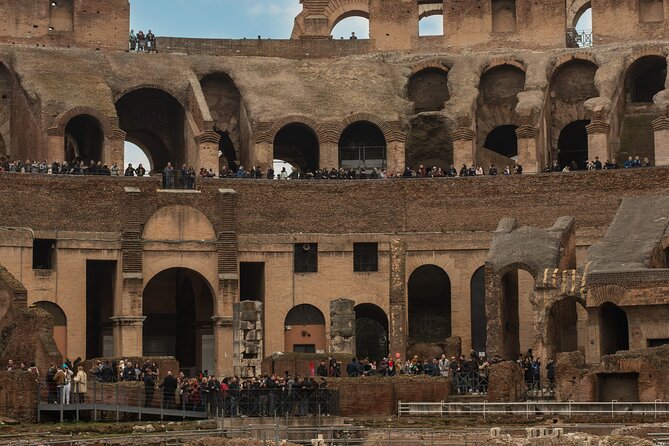 Colosseum Tour With Palatine Hill and Roman Forum - Discovering Palatine Hill