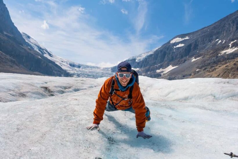 Columbia Icefield Adventure, Bow Lake & Peyto Lake Tour - Key Points