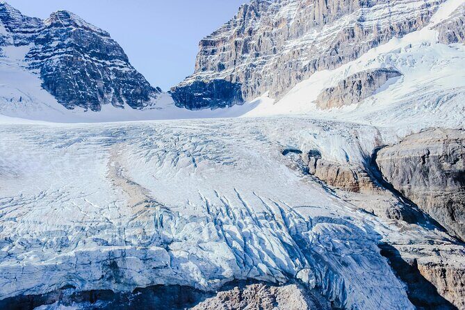 Columbia Icefield Bow Lake Peyto Lake Day Tour - An In-Depth Look at the Tour