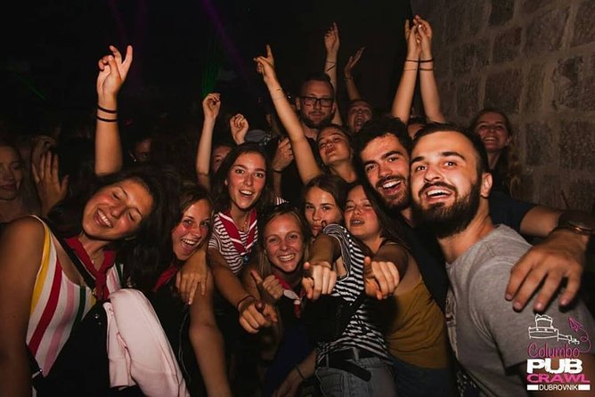 Columbo Pub Crawl Belgrade - Group Size and Personalization