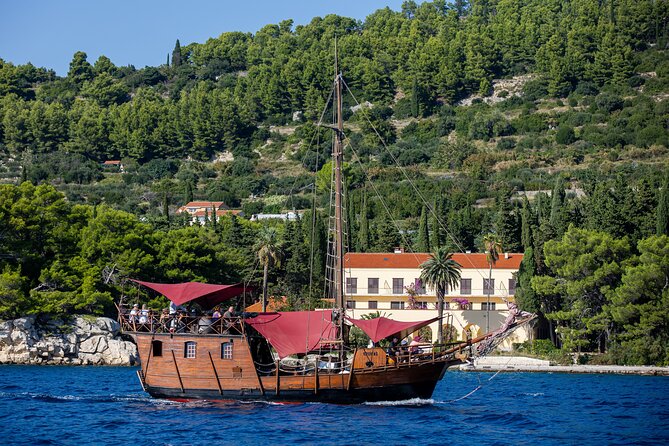 Columbos Pirate Ship Santa Maria - Split Panoramic & Sunset Tour - Accessibility and Additional Information