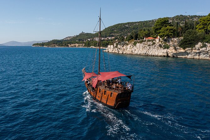 Columbos Pirate Ship Santa Maria - Split Panoramic & Sunset Tour - What to Expect on the Columbos Pirate Ship Santa Maria Tour