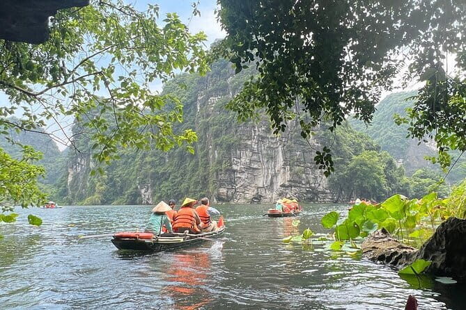 Combo 4 Days Tour : Hanoi Halong Bay and Ninh Binh - Practical Aspects and Value