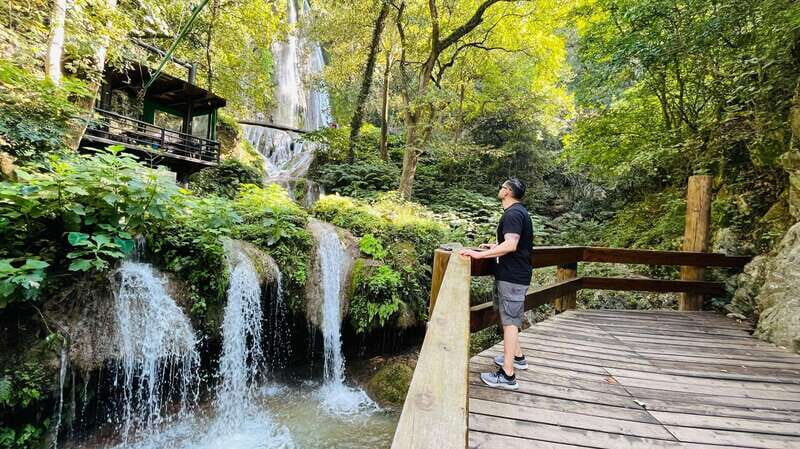 COMBO DAY PASS: Cola de Caballo + Grutas de Garcia - A Deep Dive into the Tour