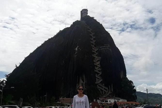 Combo Guatape and Medellin Sightseeing Tours - Exploring Medellins Landmarks