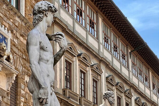 Combo Privado : Accademia, paseo por la ciudad y Galeria Uffizi - Exploring Florence: A Private Combo of Art and City Highlights