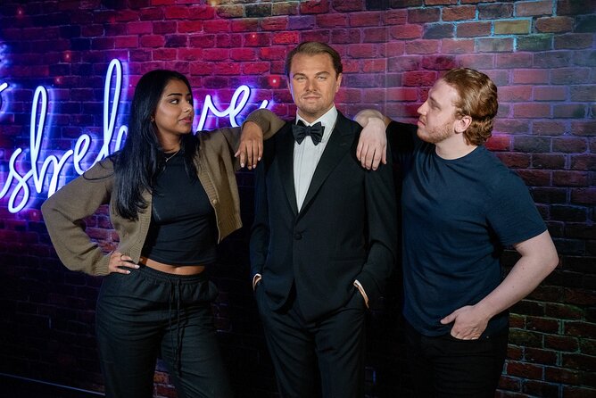 Combo Ticket: Madame Tussauds & SEA LIFE London Aquarium - A Detailed Look at Your London Attraction Duo