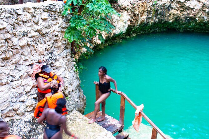 Combo Zipline, Shared Atv's & Cenote from Playa del carmen - Who Will Enjoy This Tour?