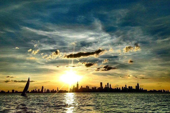 Come Sailing with us at Navy Pier: Sunset Sail on Lake Michigan - The Value for Money
