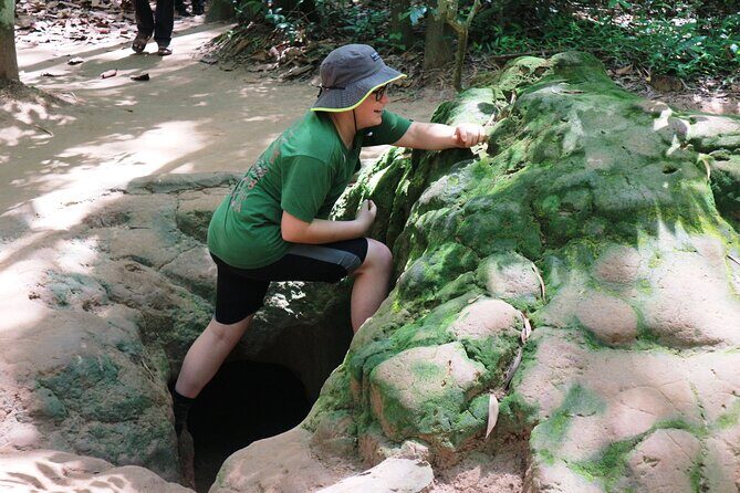 Comfort and Luxury Cu Chi Tour with Local Expert (SB) - Exploring the Itinerary in Detail