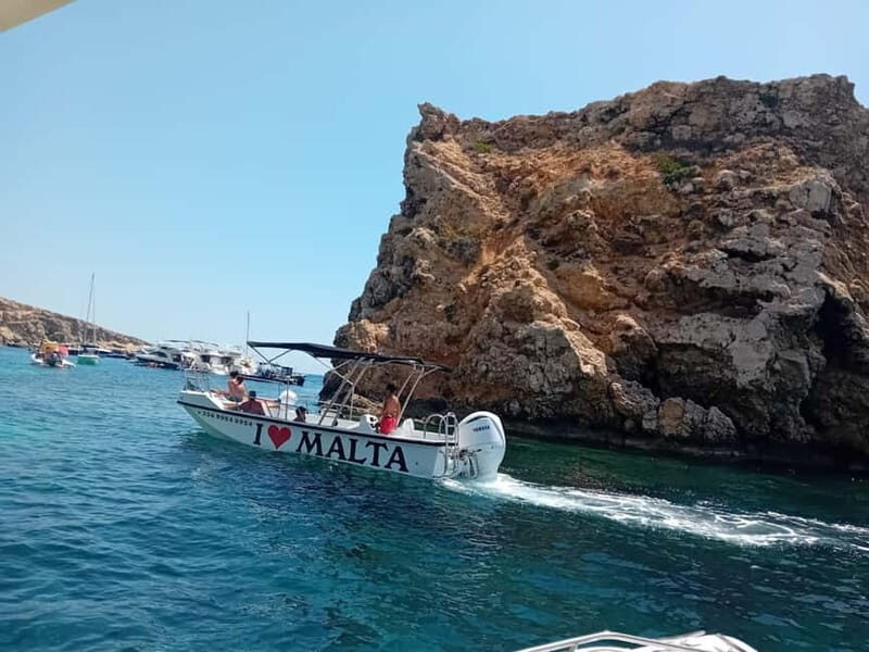 comino and blue lagoon private boat - FAQs