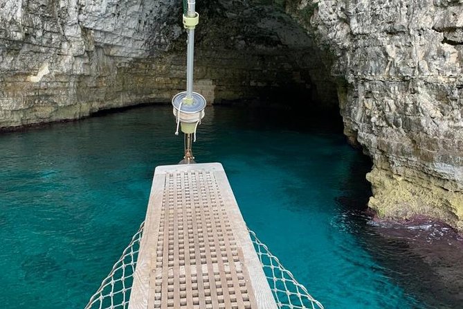 Comino, Blue Lagoon and Caves. Tour A - Discovering the Blue Lagoon