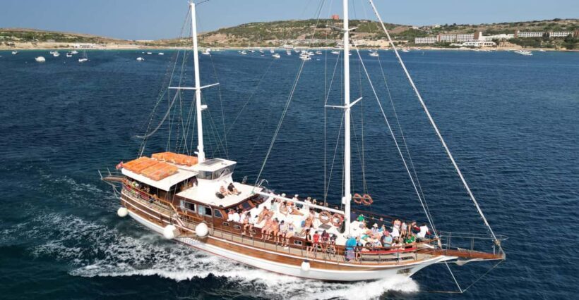 Comino Island , Blue lagoon, Crystal Lagoon & Gozo & Caves - Exploring the Comino Island, Blue Lagoon & Gozo Caves Tour: A Balanced Look
