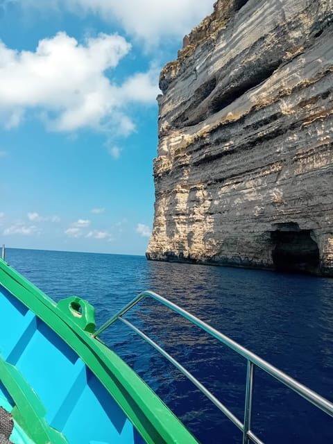 Comino: private charter to Crystal & Blue lagoon & Caves - Exploring Crystal Lagoon