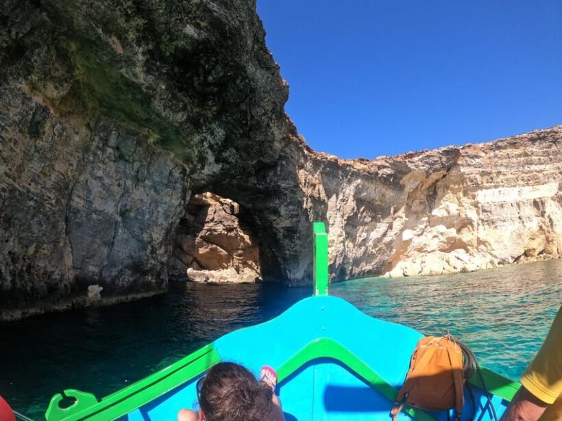 Comino: private charter to Crystal & Blue lagoon & Caves - Visiting the Blue Lagoon