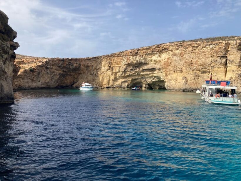 Comino: private charter to Crystal & Blue lagoon & Caves - Exploring the Beaches of San Niklaw Bay and Santa Marija Bay