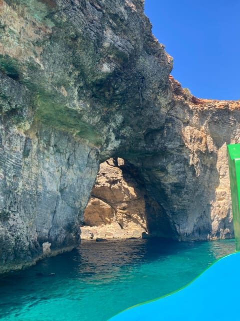 Comino: private charter to Crystal & Blue lagoon & Caves - Roaming the Coastline and Photo Stops