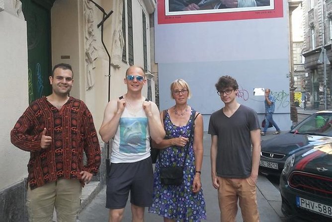 Communist History Evening Walking Tour of Budapest - Meeting and Ending Points: What to Expect