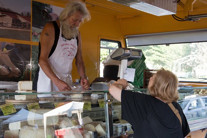 Como Food Tour and the Farmers Market - Visiting the Farmers Market (Mercato Coperto)