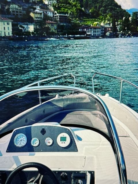 Como Lake: 1h boat rental without license and self-driving - Key Points