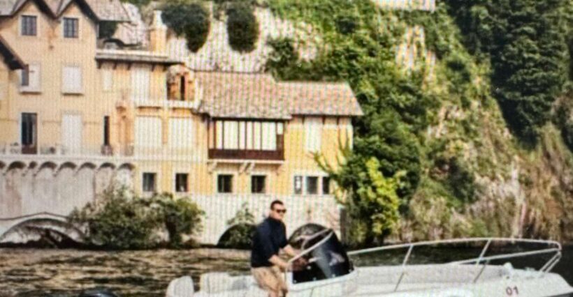 Como Lake: 1h boat rental without license and self-driving - An Authentic Lake Como Experience with a Twist