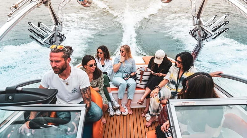 Como - Nesso 2 Hours Boat tour and Swim with Prosecco - Key Points