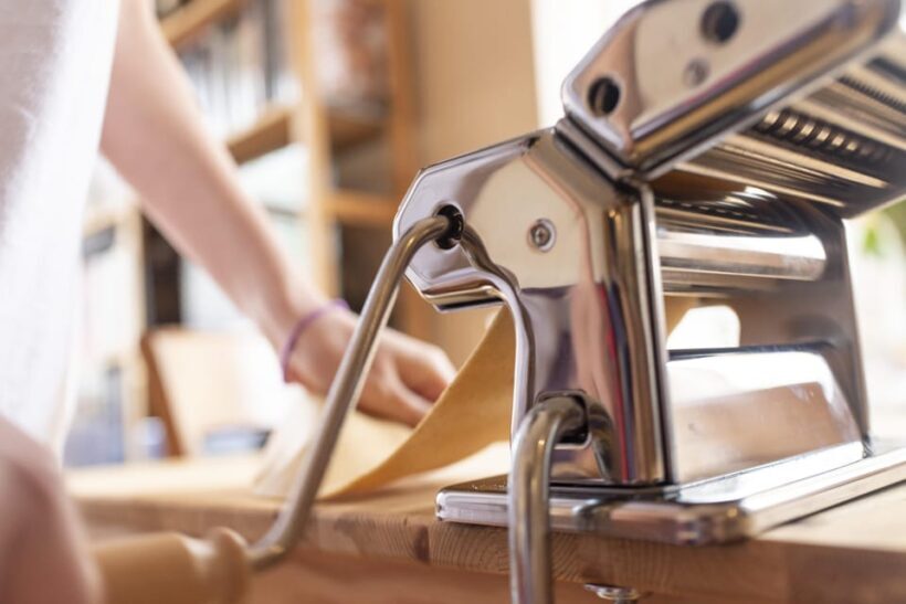 Como: Pasta Masterclass with Chef and Sommelier - The Meeting Point and Logistics