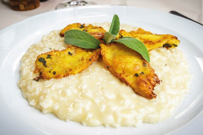 Como Walking Tour With Audio and Written Guide by a Local - Frequently Asked Questions