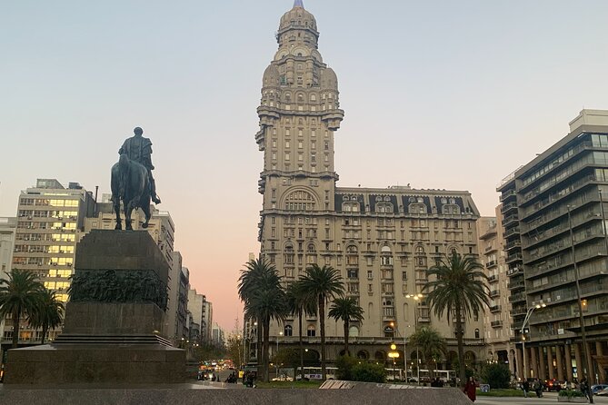 Complete Historical and Classical Montevideo (AM) - Transportation and Guide Experience