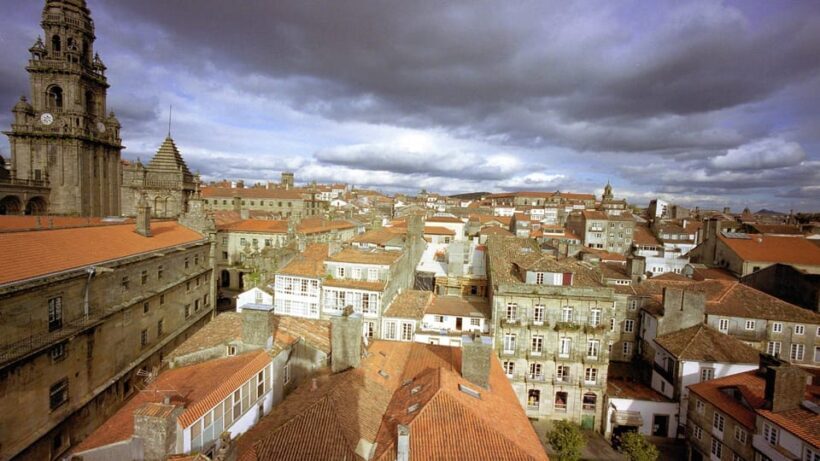 Complete Tour of Santiago Cathedral: Pórtico da Gloria and Museum - Key Points
