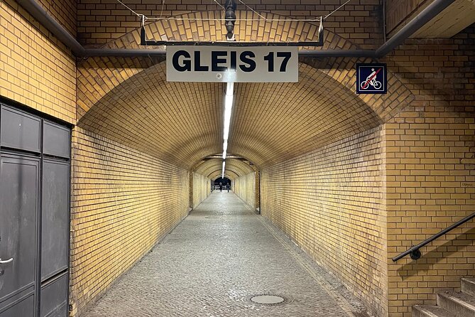 Concentration Camp Sachsenhausen train&walk (6h) - Frequently Asked Questions