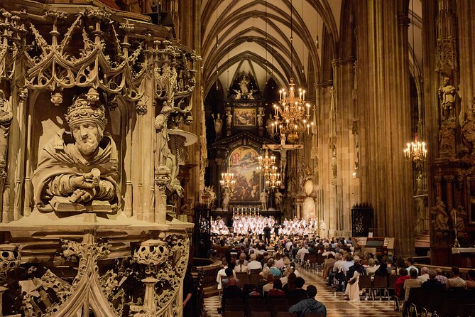 Concert at Viennas St. Stephens Cathedral - Audience Experience