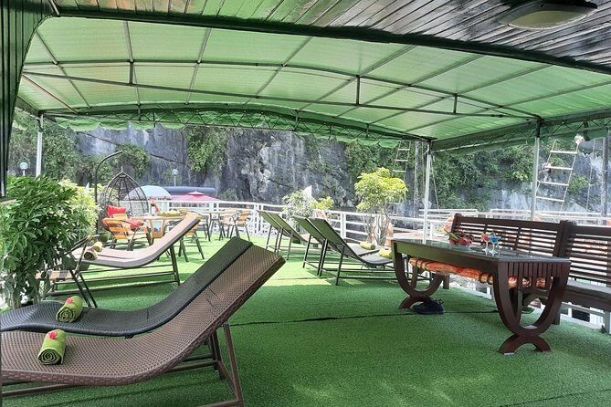Cong Cruise Halong Bay | FREE KAYAK, ROWING BOAT,CAVES - Who Is This Tour Best For?