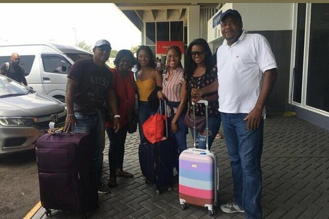 Convenient Airport Transfer To Hotels in Negril - What to Expect from the Transfer Service