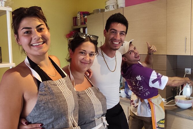 Cook and Dine With a Greek Family - Getting to the Meeting Point