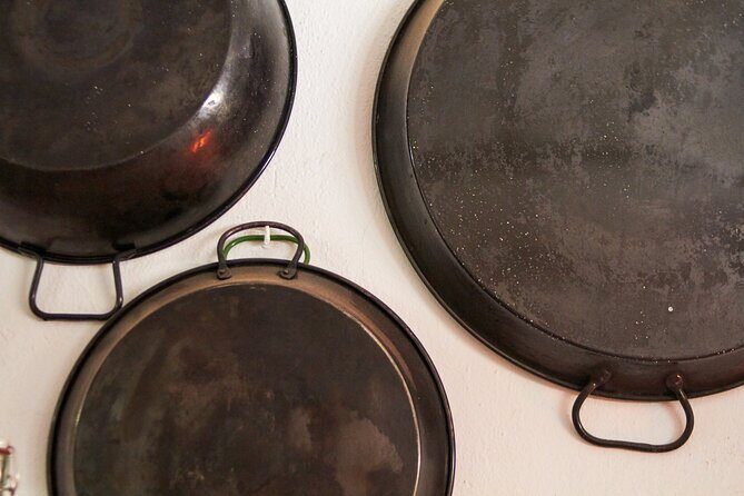 Cook Authentic Spanish Paella With Classpop! in Denver - Who Will Love This Tour?