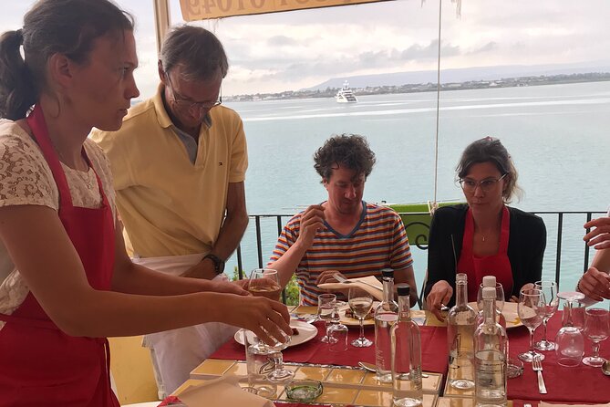 Cook, discover sights, taste food & wine with a chef in Syracuse - The Practical Details