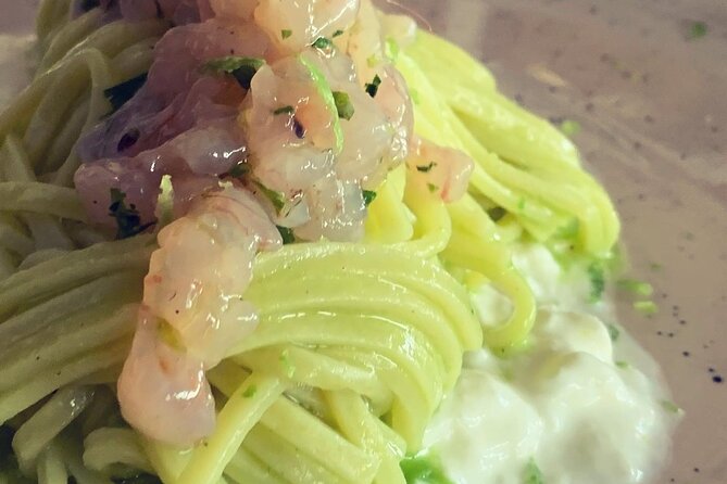 Cook, discover sights, taste food & wine with a chef in Syracuse - FAQs