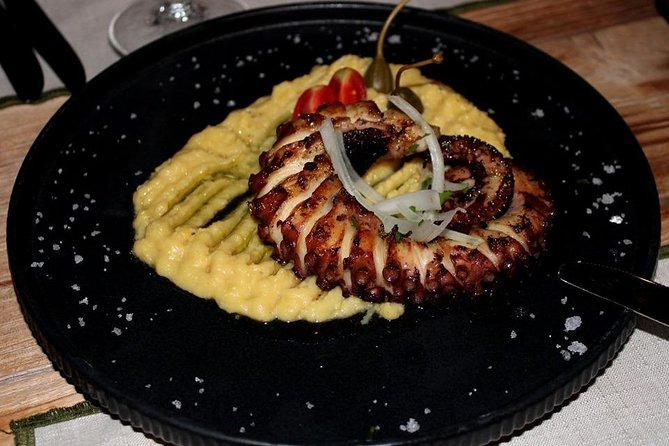 Cook With Locals | Cretan Cooking Class at Archanes Village - Addressing Concerns: Stray Cats and Refund Issues