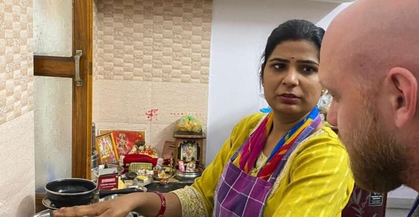 Cooking class and dinner with Rekha family with full meals - FAQ