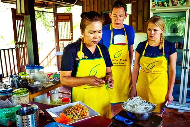 Cooking Class and Market Tour at Lanta Thai Cookery School on Koh Lanta - What Sets This Tour Apart