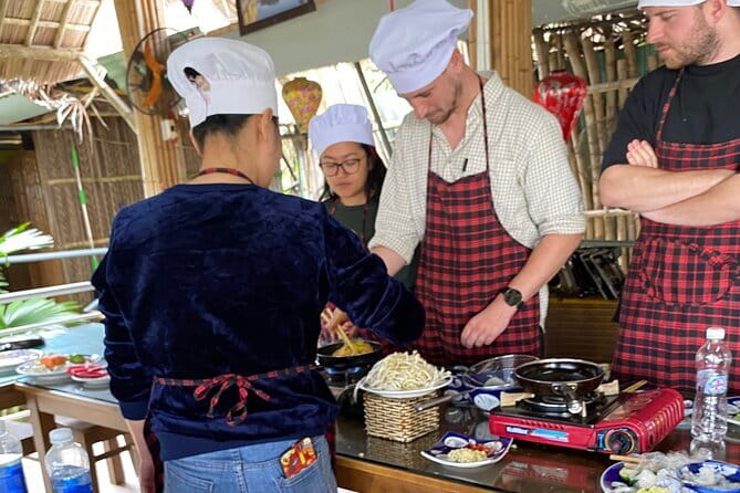 Cooking Class and Tasting Pho in Da Nang with Local Chef - Practical Tips for Travelers