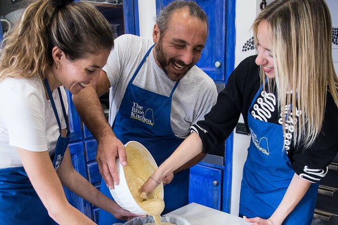 Cooking Class and Wine Pairing in Capri - Welcoming Aperitivo and Wine Pairing